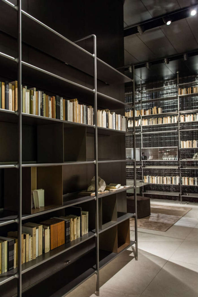 15 μεγάλες και πρακτικές βιβλιοθήκες με φαντασία!