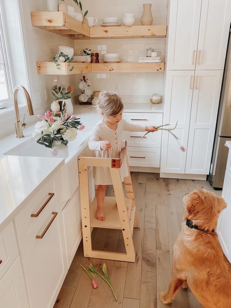 Πύργος εκμάθησης Montessori: Τι πρέπει να προσέξεις πριν αγοράσεις και ...
